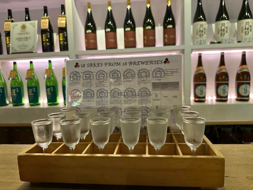 4 Best Kyoto Osaka Sake Bar Spots for an Authentic Local Experience ...